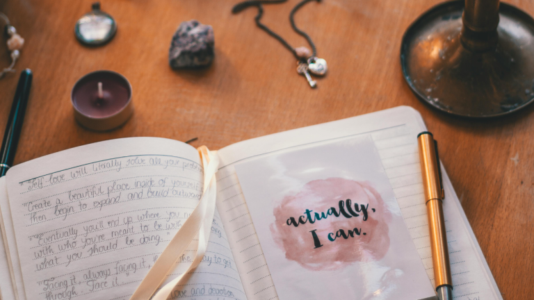 Menghidupkan Tulisan Melalui Penggambaran Sensori